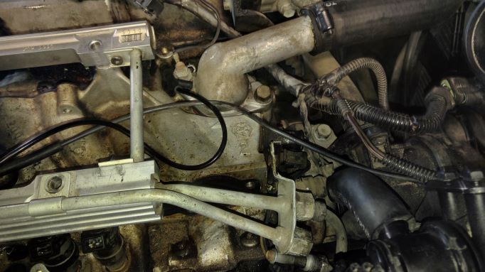 How to repair a leaking C4 Corvette intake manifold - Corvette-C4.com